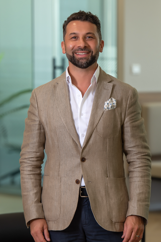 Roberto Perez Lorenzo, Associate Director - Espace