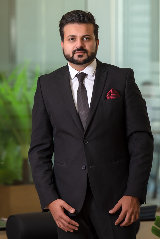 Salman Sangani, Finance Manager - Espace