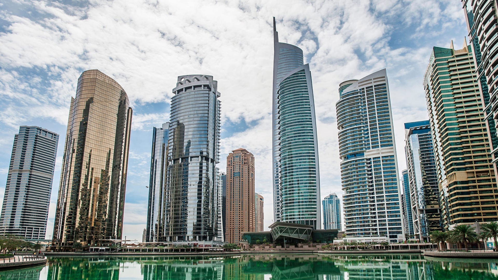TOP 4 COMMUNITIES FOR URBAN LIVING - DUBAI (UAE)